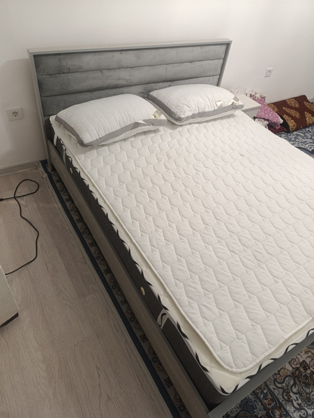 Spalni Mebel sotiladi
