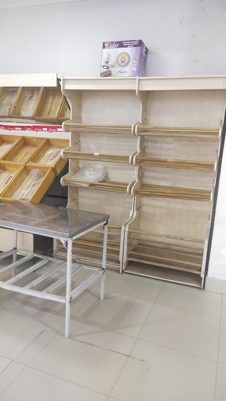 Supermarket uskunalari va stelajlari