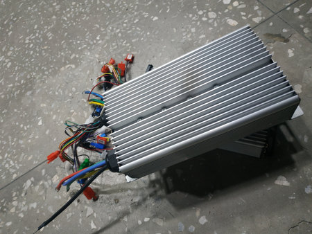 Elektiro muravega miyya