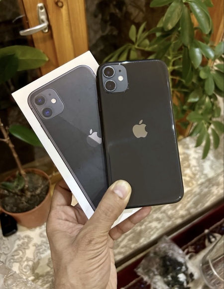 iphone 11 LL/A  64gb yomkost 74 radnoy batare ochilmagan usta kurmagan