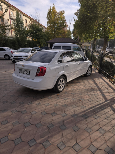 Авто машина Cobalt