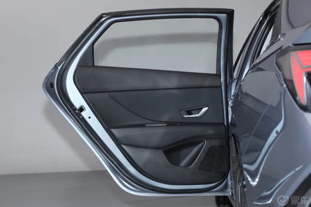 Hyundai Elantra 1.5 CVT