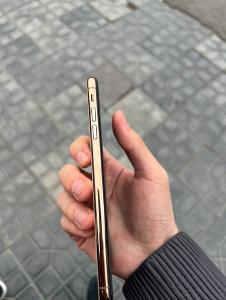 iphone xs max.