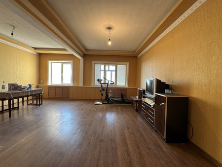 3-4/5/5 Куйлюк 5 массив 91 м² (удвоенный зал) станция метро Киёт