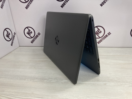 Hp Celeron N4020 ideal holatda 4/500