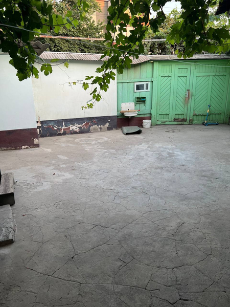Продается дом в Мирзо Улугбекском районе