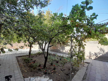 Centr lunacharskiy 8.5 sotih