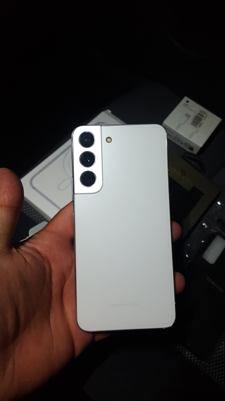 Samsung Galaxy S22