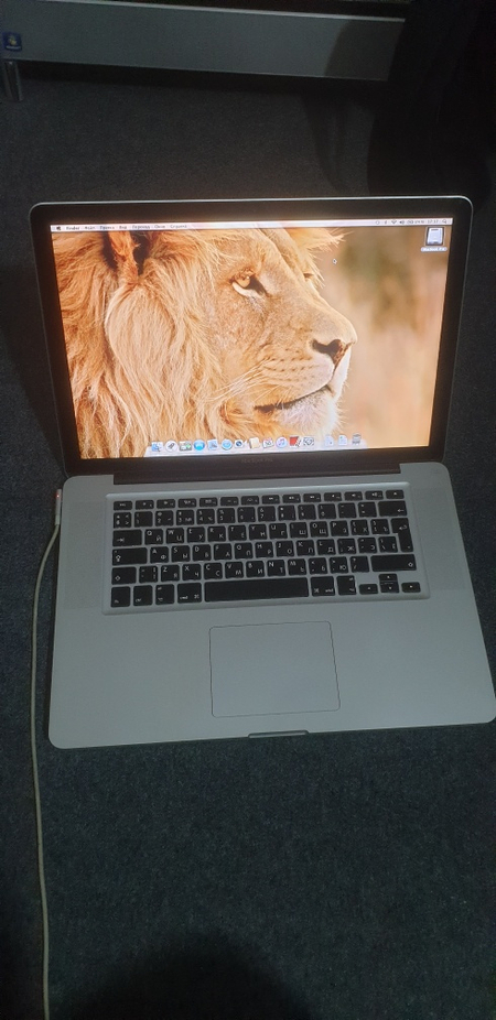 Mac Book Pro 2012 Core i7 8 gb ram 128 ssd 6 soat batareka