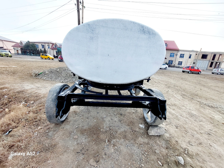Yomkost 2 tonnali telechkasi bilan