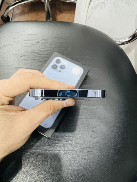 Iphone 13 pro max Karopka dakument