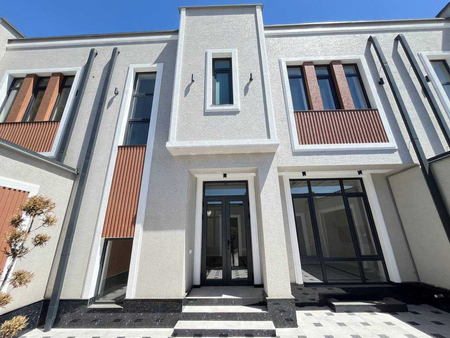 V1797 продается коттедж на Саломатина 1,3 соток 4 комнат новый ремонт