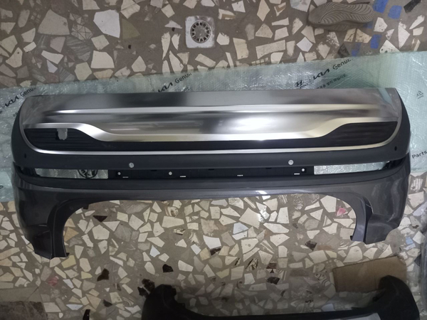 Hundai Santafe oldi va orqa bamper