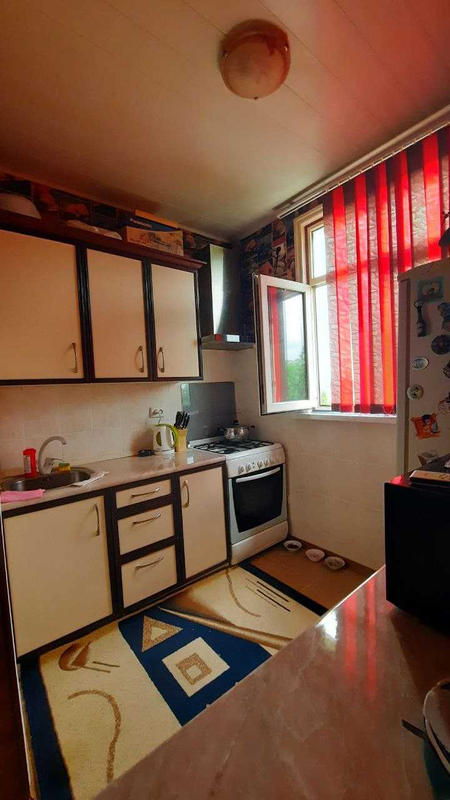 Ипотека Ахмад Югнакий 1в2/5/5 балконо 2*6
