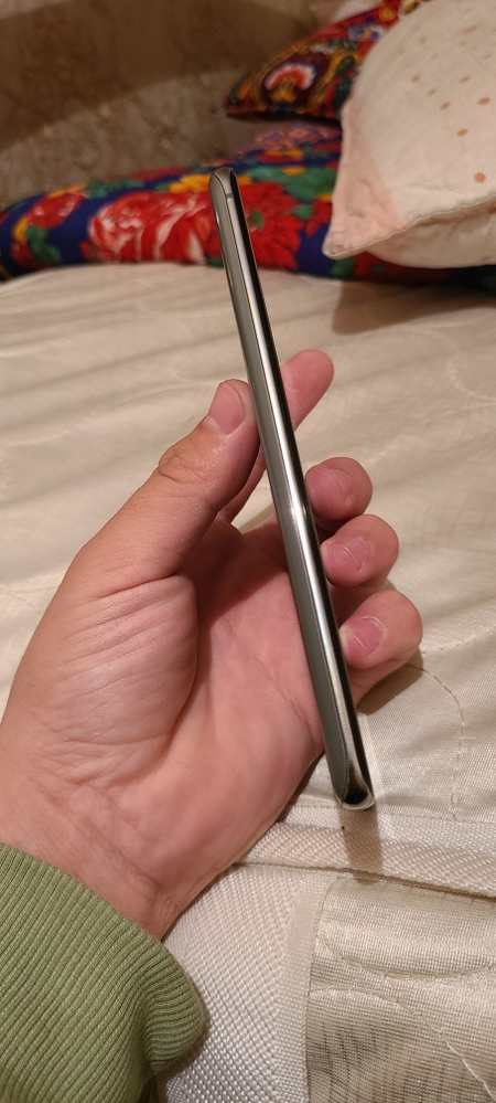 Samsung  S20 plus ideal