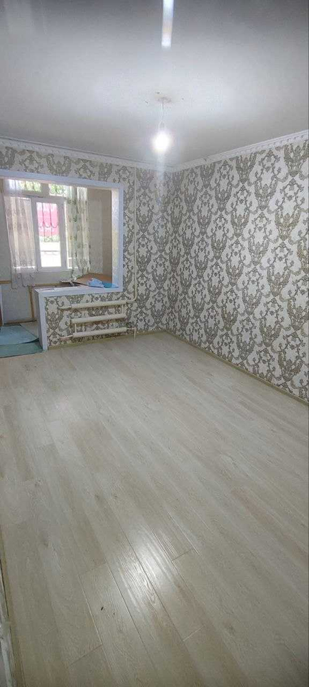 Продается 2 ком квартира по выгодной цене. Метро Максима Горького