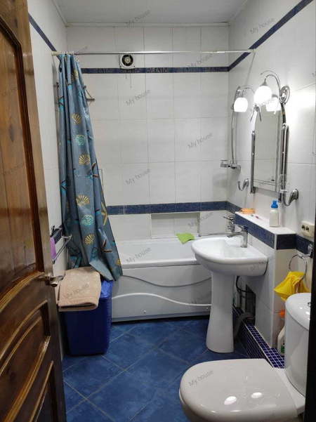 Срочно Продается: 3/4/9 Буз Базар.