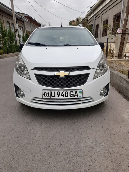 2010spark gaz benzin