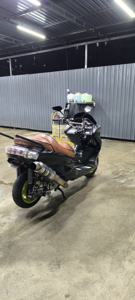 Srocno Yamaha majesty SG03J original 250cc