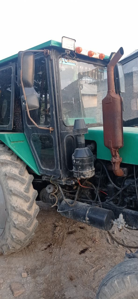 Mtz 80 kampilek sotiladi xolati yaxshi  ishga tayyor xolda