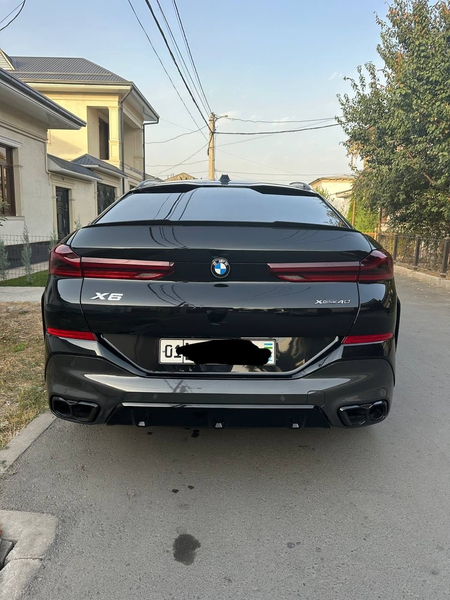 BMW X6 xDrive40i  аренда. с.  выкуп\\nМ.  paket restayling
