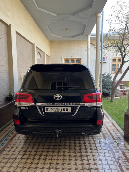 Toyota land cruiser 200.р