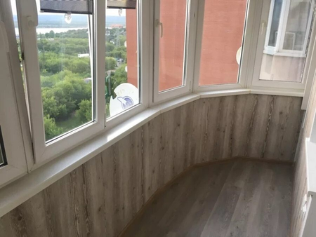 Утепление балконов и обшивка