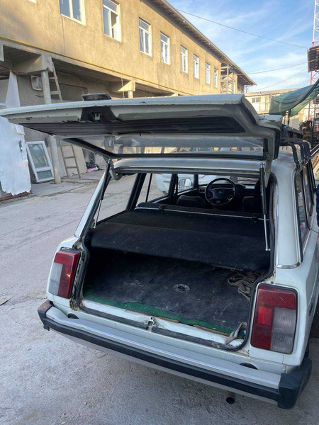 Srochna vaz 2104 sotiladi