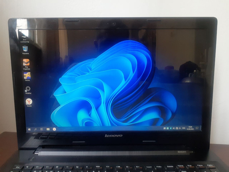 Lenovo noutbuk 4/750 gb