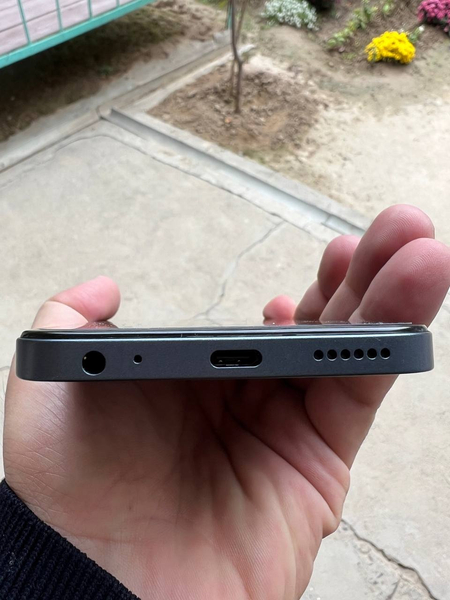 Spark Tecno deyarli yengi