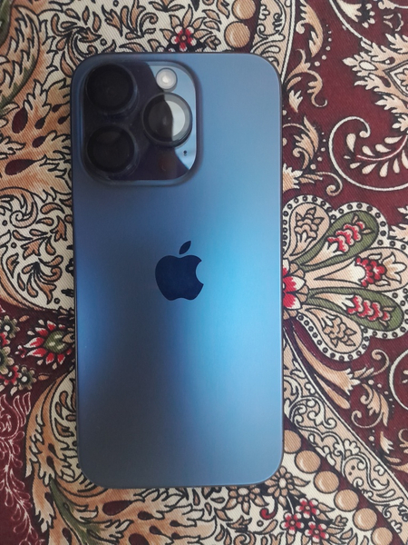 Apple 15 pro 256