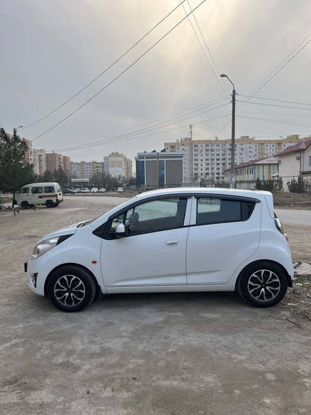 Xolati zo‘r, xodovoy qilingan, akuratno xaydalgan
