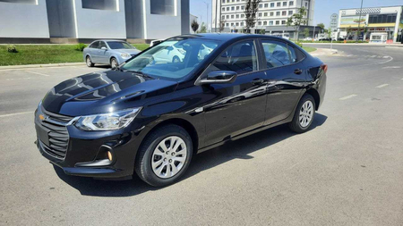 chevrolet onix LS MT