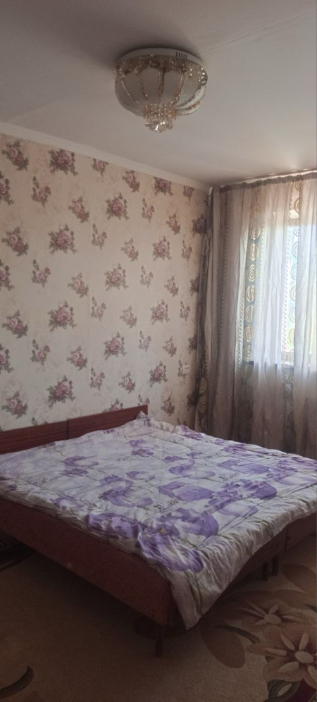 Сдаётся трёхконтактная квартира. Срочно.