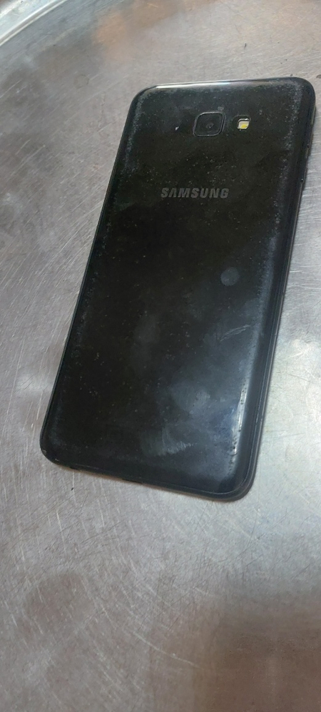 Tetefon Samsung j4 core