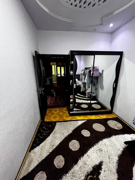Юнусабад 13кв 2в3/2/4 не торец 50м2