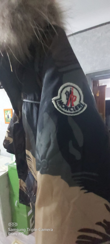 Куртка Moncler на мальчика 6-8 лет