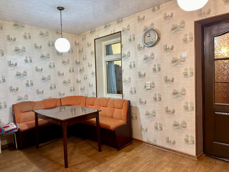 Домик без земли.Авиагородок.Транспортный институт.