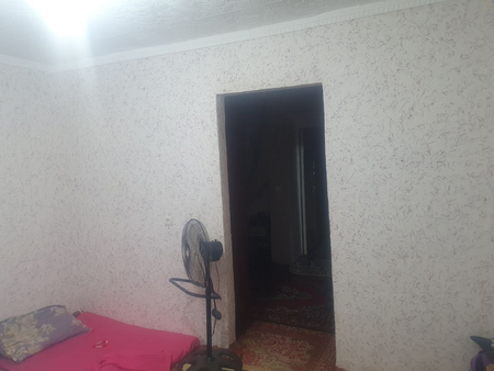 Srochno Sotiladi Yunusobotda 1 xonali 1 etaj