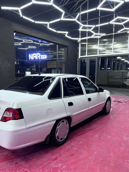 NEXIA 2 sotiladi