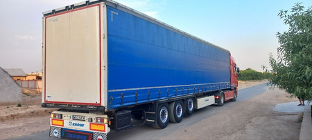 Renault + KRONE прицеп cотилади