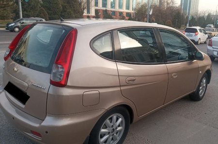 Продаётся Такума Chevrolet 2007 г.в., родная краска, газ-метан 100л.