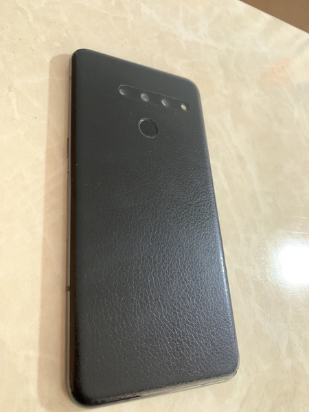 Lg v50 thinq sotiladi