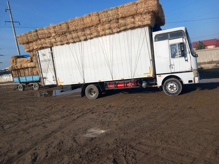 Isuzu furgon sotiladi