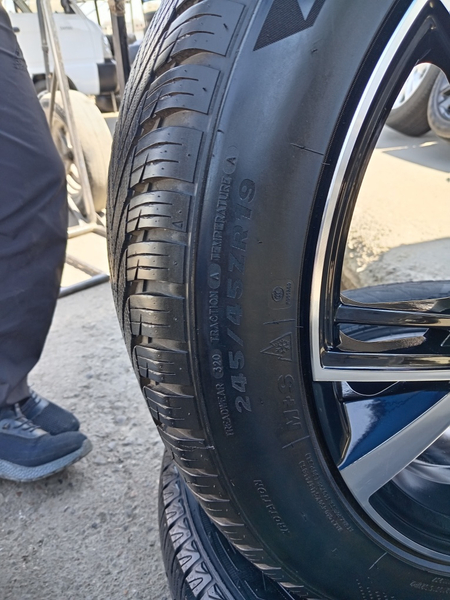 R19 Audi diska Balon Xolati idial