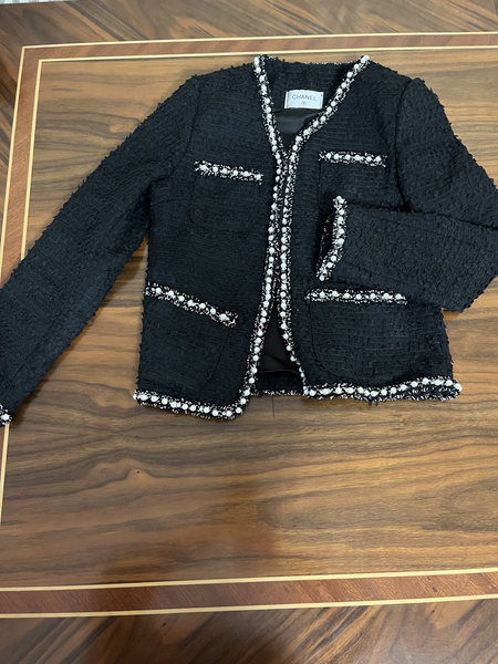 Костюм  брючный. CHANEL.  Франция. Двойка в отличном состоянии