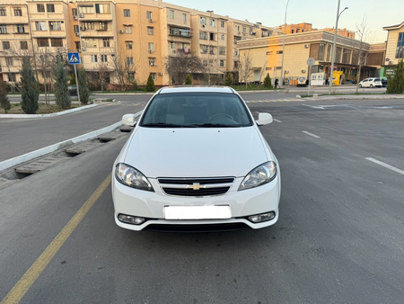 Gentra 3 A/T full lyuk, Abs, magnitafon bor