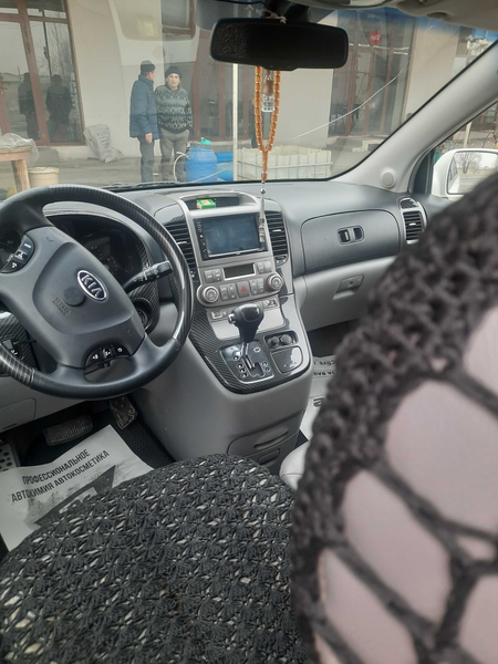 Продается КИА карнивал автомат 2006 г дизель