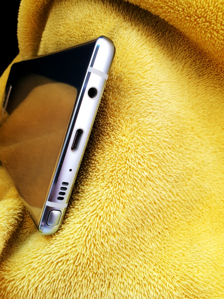Samsung Galaxy Note 9. Android 10. OzU 6GB Joyi 128/GB. IDEAL/Yaxshi !
