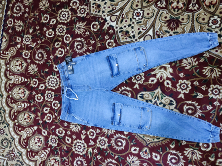 Джинсы. Joggers.